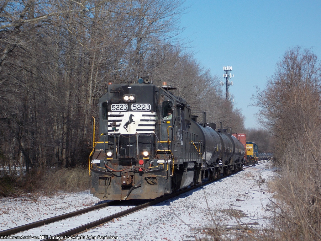 NS 5223